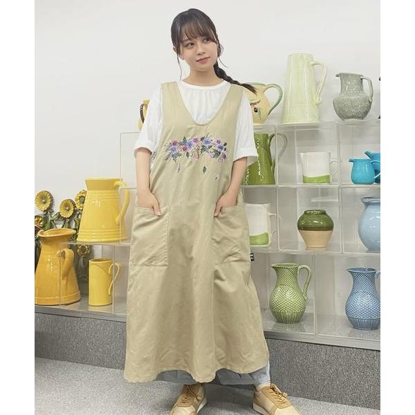ZOZO問い合わせ番号:96794904ショップ:HAKKA，ハッカブランド:SUPER HAKKA，スーパーハッカ商品名:ガーデンフラワー刺繍　コットン麻エプロンカテゴリ:食器/キッチン>エプロンブランド品番:34000253素材:...