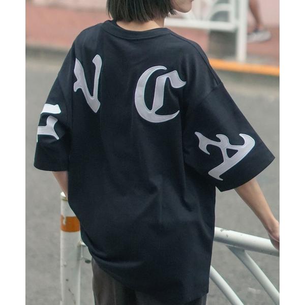 『セール実施中』ZOZO問い合わせ番号:96991528ショップ:BOARDRIDERS，ボードライダーズブランド:RVCA，ルーカ商品名:RVCA メンズ WORLD WIDE ARCH ST Tシャツ 【2025年秋冬モデル】/ルーカビ...