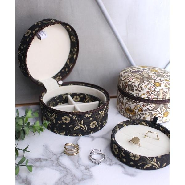 ZOZO問い合わせ番号:97025567ショップ:a.depeche，アデペシュブランド:contra bo nepre，コントラ ボ ネプレ 商品名:【contra bo ne-pre/コントラ ボ ネプレ】ボタニカル柄アクセサリーケース...