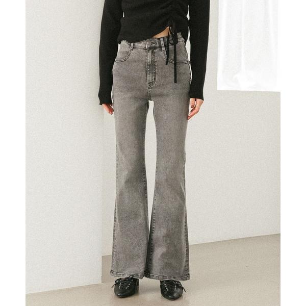 ZOZO問い合わせ番号:97026572ショップ:Heather，ヘザーブランド:Heather，ヘザー商品名:【脚長×美脚を叶える、Heatherの新定番】ISKOフレアデニムパンツ　575793カテゴリ:パンツ>デニムパンツブラン...