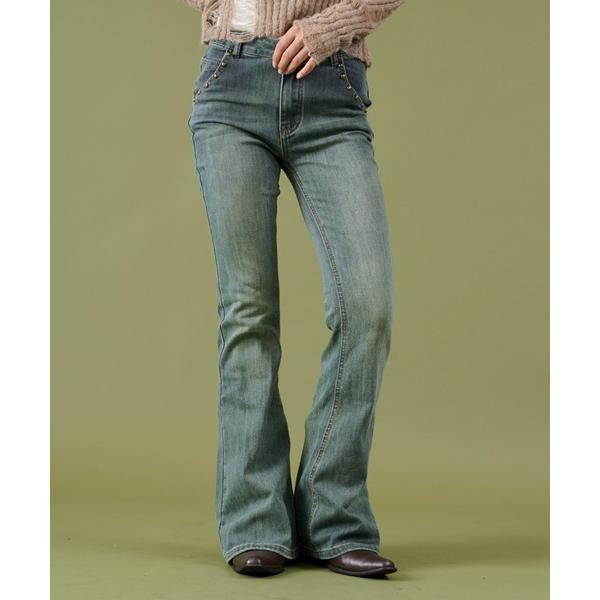 『セール実施中』ZOZO問い合わせ番号:97158831ショップ:WEGO，ウィゴーブランド:DISPARK，ディスパーク，WEGO，ウィゴー商品名:DISPARK/バタフライ刺繍スタッズフレアデニムカテゴリ:パンツ>デニムパンツブラ...