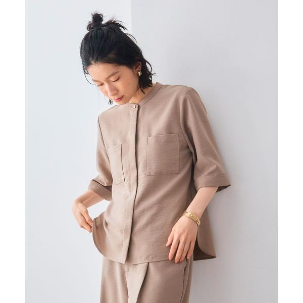 『タイムセール実施中』参考価格：3，960円発売時期：2025年02月コンディション：A（使用感なし）数回使用した程度で使用感が感じられないアイテム参考商品名：《シワになりにくい》サマナチュラ リネンライクバンドカラーハーフスリーブブラウス...