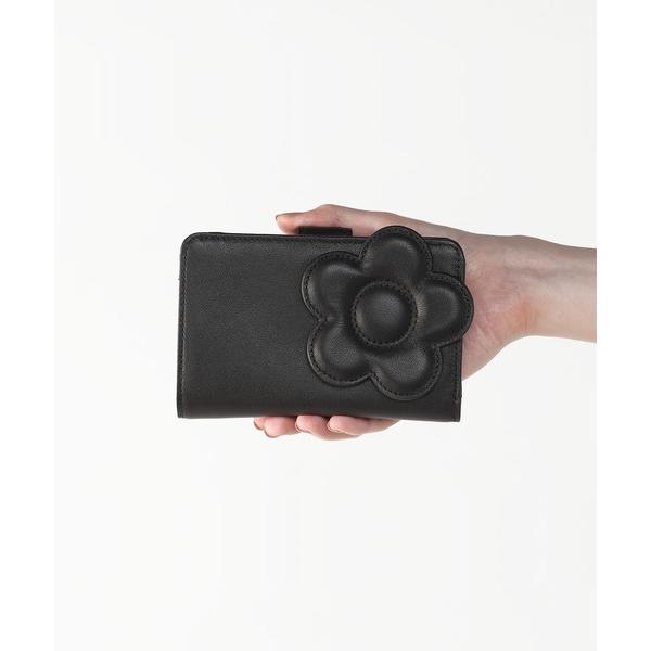 ZOZO問い合わせ番号:97240461ショップ:MARY QUANT，マリークワントブランド:MARY QUANT，マリークワント商品名:ビッグデイジーパッチ Lウォレットカテゴリ:財布/小物>財布ブランド品番:225-913515...