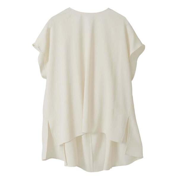 ZOZO問い合わせ番号:97291414ショップ:Liesse，リエスブランド:Liesse，リエス商品名:ケープ風ブラウスカテゴリ:トップス>シャツ/ブラウスブランド品番:A0158FB221素材:アセテート65%ポリエステル35％...