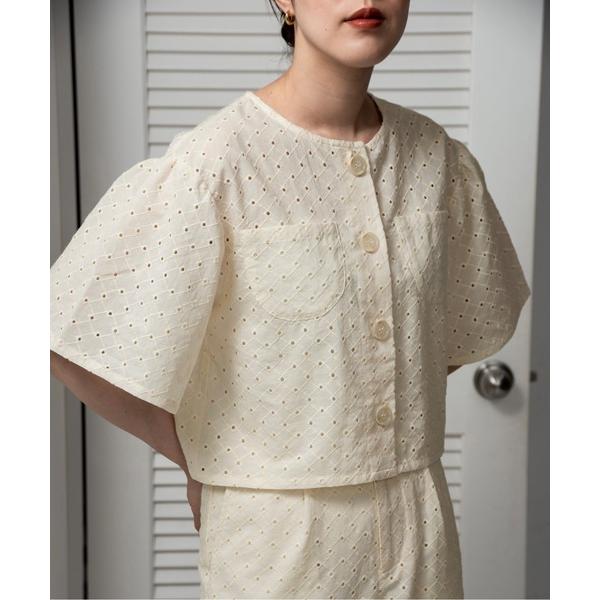 『セール実施中』ZOZO問い合わせ番号:97389101ショップ:eim，エイムブランド:lawgy，ラウジー，eim，エイム商品名:embroidery puff sleeve jacket like tops / エンブロイダリーパフス...