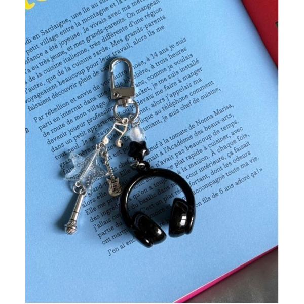 『タイムセール実施中』ZOZO問い合わせ番号:97490587ショップ:RiNc，リンクブランド:ammy.，エイミードット商品名:【 ammy. / エイミードット 】 ヘッドホン ミュージック チャーム キーホルダーカテゴリ:財布/小物...