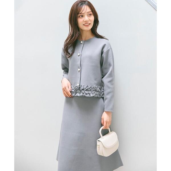 ZOZO問い合わせ番号:97530136ショップ:Feroux，フェルゥブランド:Feroux，フェルゥ商品名:フリル ニット セットアップカテゴリ:ジャケット/アウター>セットアップブランド品番:OPPFGW0003素材:ライトグレ...