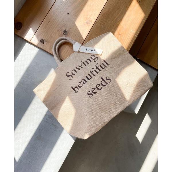 参考価格：5，500円発売時期：2024年04月コンディション：C（やや使用感あり）使用感があり、やや気になる傷や汚れがあるアイテム全体的：ほつれ全体的：保管上のにおいがします。参考商品名：beej　market bag参考品番：DW45-...