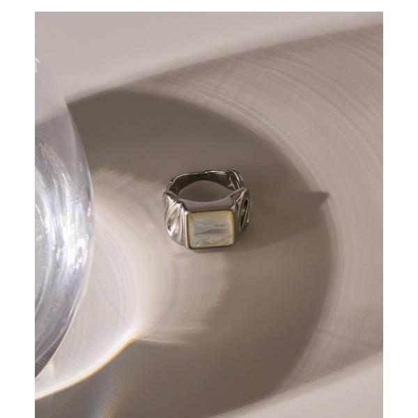 ZOZO問い合わせ番号:97562813ショップ:euphoria，ユーフォリアブランド:muku，ムク商品名:RING/AURORA STONEカテゴリ:アクセサリー>リングブランド品番:302252-104-002素材:リング部分...