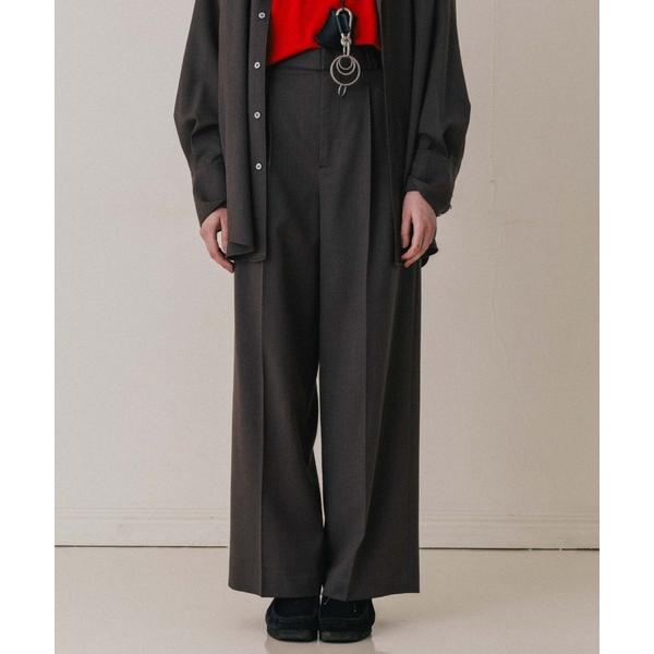 『セール実施中』ZOZO問い合わせ番号:97564302ショップ:CREDONA，クレドナブランド:CREDONA，クレドナ商品名:SAVILE WOOL TWO TUCK TROUSERS/サビルウールツータックトラウザーカテゴリ:パンツ...