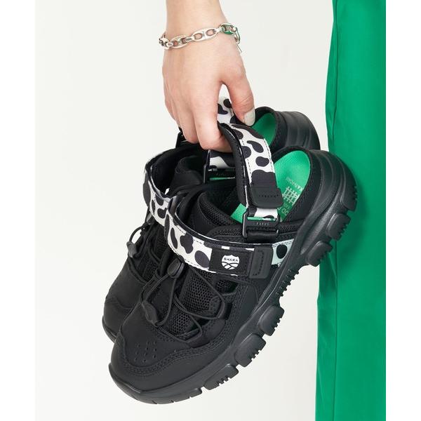 『タイムセール実施中』参考価格：17，600円発売時期：2023年04月コンディション：B（目立つ使用感なし）使用感が少ない、または気にならないアイテム全体的：汚れ付属品：箱ブランド違い参考商品名：SHAKA SK-240GD TABLE ...