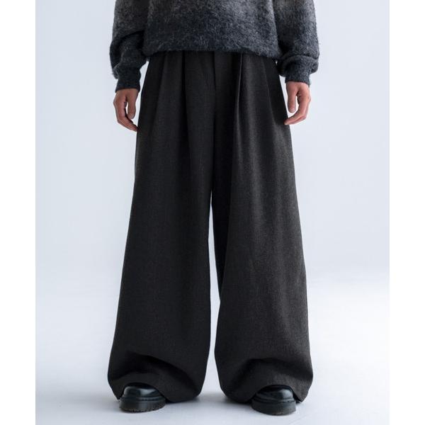 ZOZO問い合わせ番号:97596700ショップ:SINSS，シンスブランド:SINSS，シンス商品名:Tweed three tuck wide slacks / ツイード3タックワイドスラックスカテゴリ:パンツ>スラックスブランド...