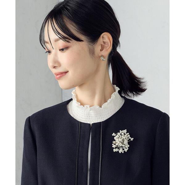 ZOZO問い合わせ番号:97669384ショップ:COMME CA ISM，コムサイズムブランド:COMME CA ISM，コムサイズム商品名:【宮城舞さん着用】プラスチックパール　フラワーブローチカテゴリ:アクセサリー>ブローチ/コ...