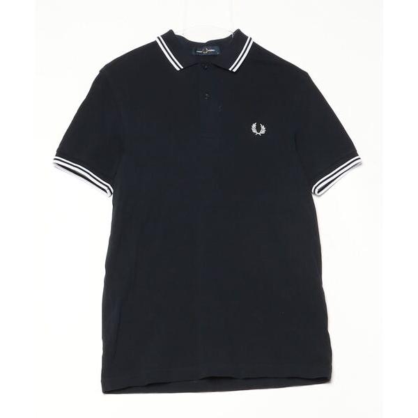 参考価格：14，300円発売時期：2021年03月コンディション：B（目立つ使用感なし）使用感が少ない、または気にならないアイテム首周り・内側：色あせ参考商品名：The Fred Perry Shirt - M3600参考品番：M3600Z...