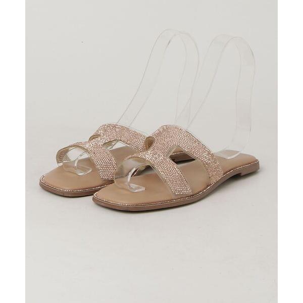 参考価格：5，940円発売時期：2024年04月コンディション：D（傷・汚れあり）傷や汚れがあるが使用には問題ないアイテムソール：汚れ装飾部分：欠損参考商品名：Realta(レアルタ)Iストラップラインストーンサンダル参考品番：6070sc...