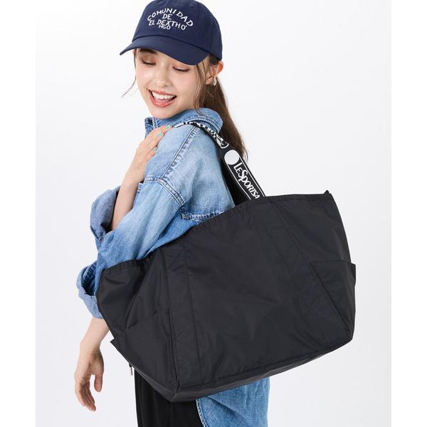 ZOZO問い合わせ番号:97735241ショップ:LeSportsac，レスポートサックブランド:LeSportsac，レスポートサック商品名:E/W REVERSIBLE PKT TOTE ロゴジャカードブラックTカテゴリ:バッグ>...