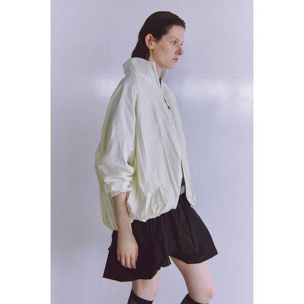 『セール実施中』ZOZO問い合わせ番号:97736769ショップ:emmi，エミブランド:NIKE，ナイキ，emmi，エミ商品名:【NIKE】PLEATD TRK JKTカテゴリ:アウトドア/スポーツ>スポーツグッズブランド品番:HJ...