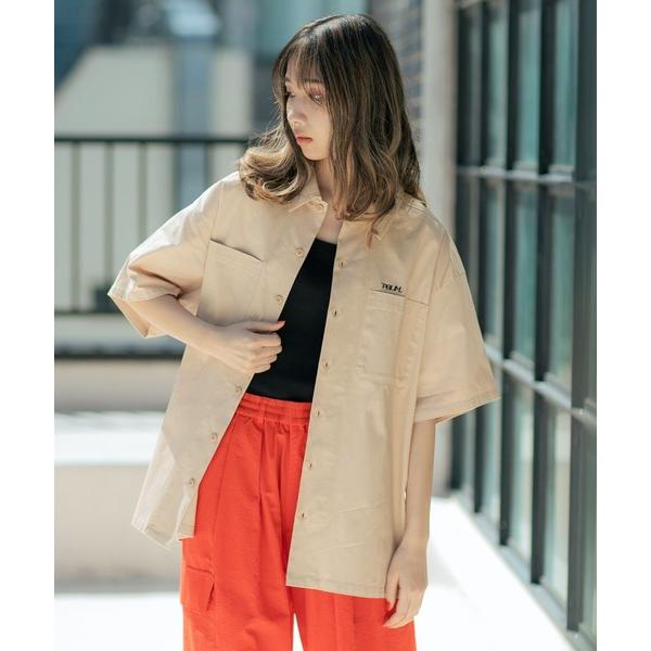 参考価格：5，940円発売時期：2022年04月コンディション：A（使用感なし）数回使用した程度で使用感が感じられないアイテム参考商品名：【PAGEBOYLIM】シシュウワークシャツ参考品番：276047【商品に関する注意事項】・こちらの商...