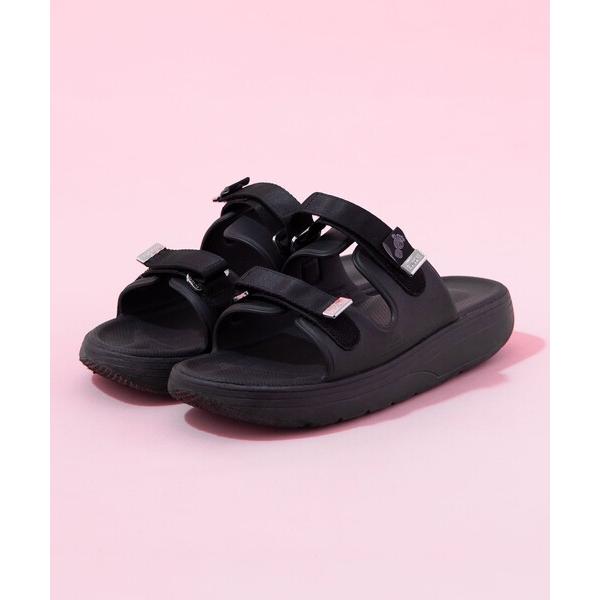 『タイムセール実施中』参考価格：14，300円発売時期：2024年04月コンディション：B（目立つ使用感なし）使用感が少ない、または気にならないアイテム表面：汚れ参考商品名：【別注】SUICOKE ZONA サンダル参考品番：3301420...