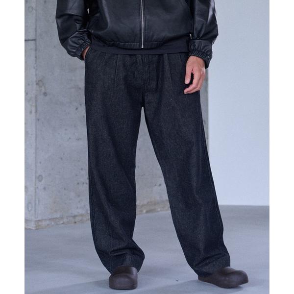 ZOZO問い合わせ番号:97800681ショップ:Levi's，リーバイスブランド:Levi's，リーバイス商品名:Levi's/リーバイス PREMIUM BLACK DENIM SLACKSカテゴリ:パンツ>デニムパンツブランド品...