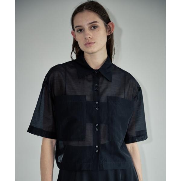 『セール実施中』参考価格：6，500円発売時期：2024年06月コンディション：B（目立つ使用感なし）使用感が少ない、または気にならないアイテム首周り・袖口：色あせ参考商品名：【Formeque】シアーシャツ参考品番：2406-FMQ-FB...