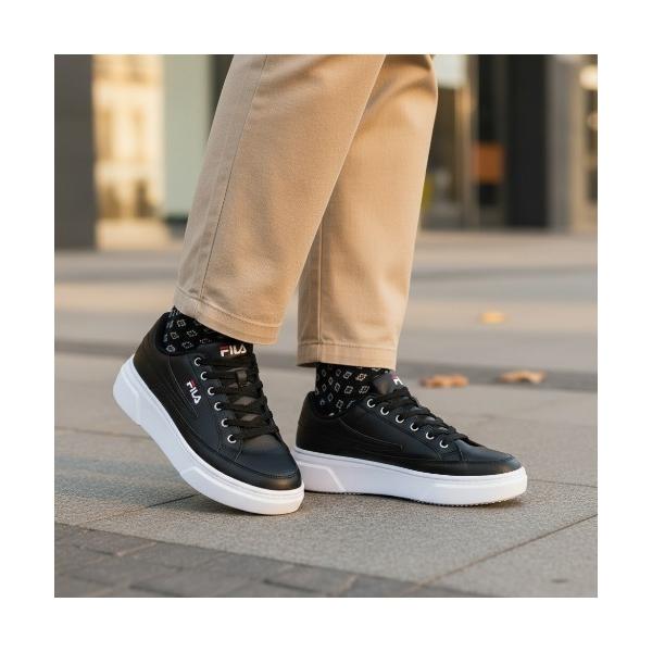 『セール実施中』ZOZO問い合わせ番号:97833719ショップ:FILA，フィラブランド:FILA，フィラ商品名:COURT PLUMPY FEATHERY V2カテゴリ:シューズ>スニーカーブランド品番:WFW25044013素材...