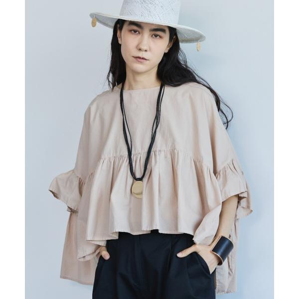 『タイムセール実施中』参考価格：3，960円発売時期：2023年06月コンディション：B（目立つ使用感なし）使用感が少ない、または気にならないアイテム全体的：色あせ参考商品名：ハーフスリーブティアードブラウス参考品番：※入荷禁止※LBFNC...