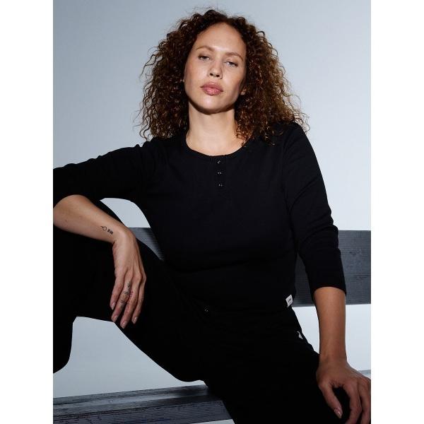 ZOZO問い合わせ番号:97874306ショップ:NUBIAN，ヌビアンブランド:GLOWNY，グロウニ―商品名:3/4 BUTTON FLY TEEカテゴリ:トップス>Tシャツ/カットソーブランド品番:GY25CSLS0030素材:...