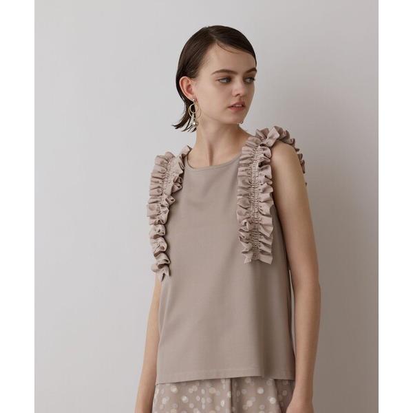 参考価格：20，900円発売時期：2025年04月コンディション：S（新品同様）タグ付きの未使用、または新品同様のアイテム付属品：タグ参考商品名：フリルカットトップ参考品番：0125242207【商品に関する注意事項】・こちらの商品画像は、...