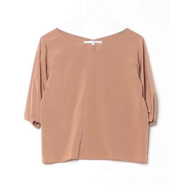 参考価格：12，100円発売時期：2017年06月コンディション：A（使用感なし）数回使用した程度で使用感が感じられないアイテム参考商品名：トリアセバルーンスリーブブラウス参考品番：1027300032ZOZO問い合わせ番号:9796015...