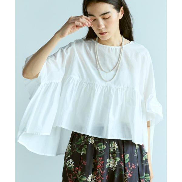 参考価格：3，960円発売時期：2025年04月コンディション：A（使用感なし）数回使用した程度で使用感が感じられないアイテム参考商品名：ハーフスリーブティアードブラウス参考品番：LBFNC252003/LBIZI0324004/LBFNC...