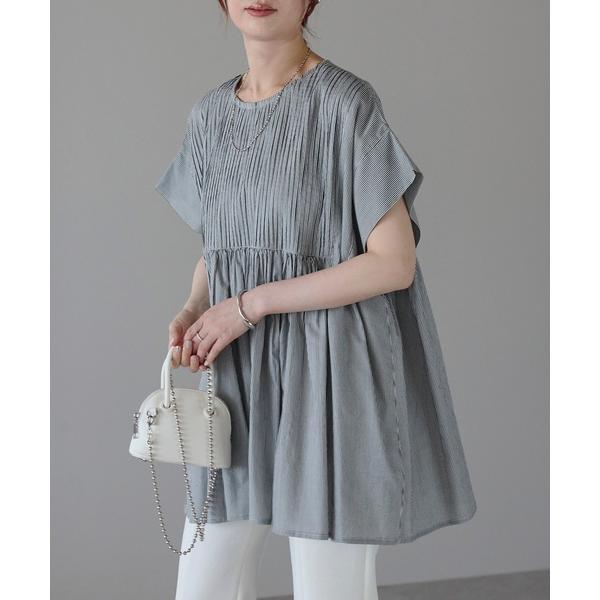 参考価格：4，990円発売時期：2024年06月コンディション：B（目立つ使用感なし）使用感が少ない、または気にならないアイテム首周り：汚れ参考商品名：フロントギャザーブラウス(ストライプ.インド綿.インドコットン.コットン100％，綿10...