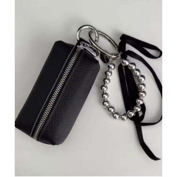 ZOZO問い合わせ番号:98066024ショップ:RiNc，リンクブランド:ammy.，エイミードット商品名:【 ammy. / エイミードット 】 フェイクレザー ミニスクエア キーケース / ポーチカテゴリ:財布/小物>キーケース...