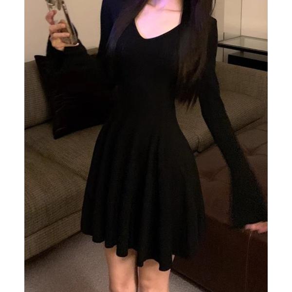 ZOZO問い合わせ番号:98069430ショップ:Auntie Rosa，アンティローザブランド:leune，ルネ商品名:フレアスリーブVネックリブワンピースカテゴリ:ワンピース/ドレス>ワンピースブランド品番:LE001049素材:...