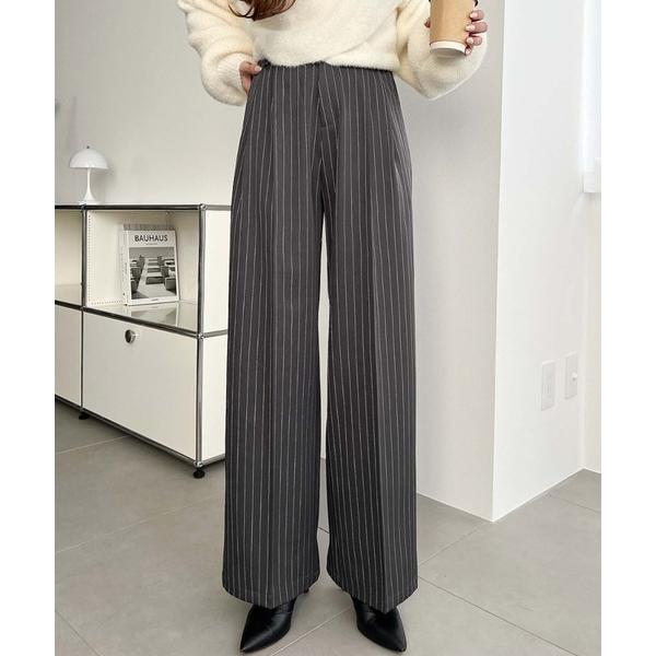 『セール実施中』ZOZO問い合わせ番号:98069731ショップ:moment+，モーメントプラスブランド:moment+，モーメントプラス商品名:センタープレスツータックセミワイドストライプパンツカテゴリ:パンツ>スラックスブランド...