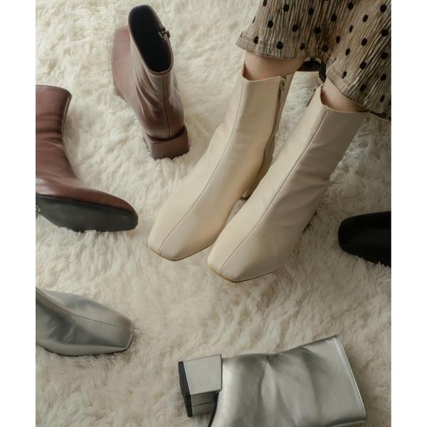 ZOZO問い合わせ番号:98103049ショップ:by muni:r，バイ ムニールブランド:on:nue，オンニュ商品名:【on:nue】[4色展開/5サイズ展開] スクエアトゥステッチショートブーツカテゴリ:シューズ>ブーツブラン...