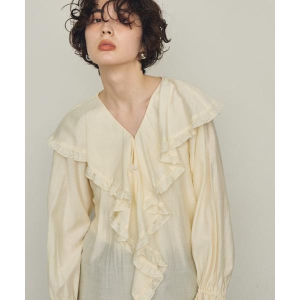 ZOZO問い合わせ番号:98104466ショップ:Auntie Rosa，アンティローザブランド:Trish，トリッシュ商品名:ラッフルカラーフリル2wayブラウスカテゴリ:トップス>シャツ/ブラウスブランド品番:XPANR25403...