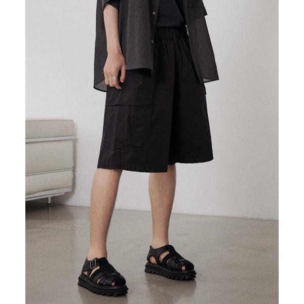 参考価格：4，950円発売時期：2023年06月コンディション：B（目立つ使用感なし）使用感が少ない、または気にならないアイテムウエスト：色あせ参考商品名：EASY CARGO SHORTS参考品番：WYsp125【商品に関する注意事項】・...