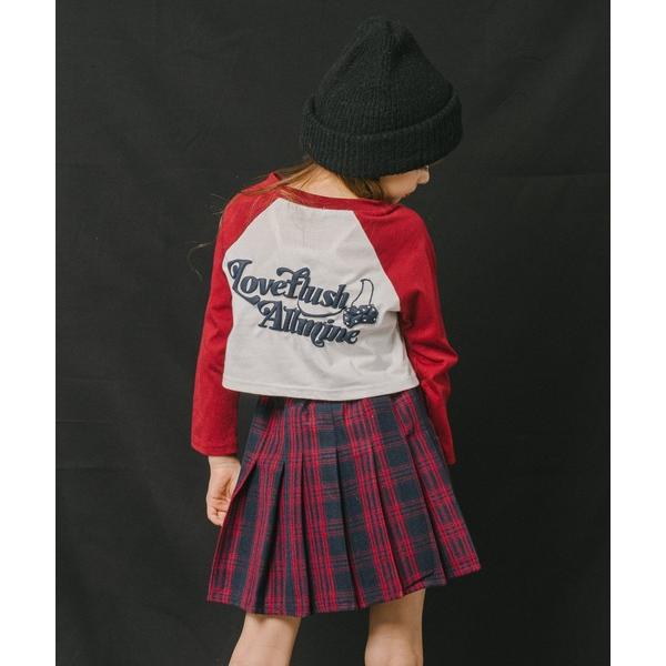 『タイムセール実施中』ZOZO問い合わせ番号:98236449ショップ:moredays store，モアデイズ・ストアブランド:URBAN CHERRY，アーバンチェリー商品名:【綿100%】発泡ロゴプリントクロップド丈ラグランロンTカテ...