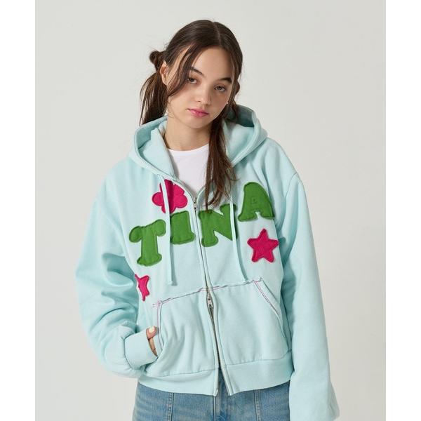 ZOZO問い合わせ番号:98270710ショップ:Joint Space，ジョイントスペースブランド:TINA：JOJUN，ティーナジョジュン商品名:裏起毛 ロゴパッチワーク フーディー TINA：JOJUNカテゴリ:トップス>パーカ...