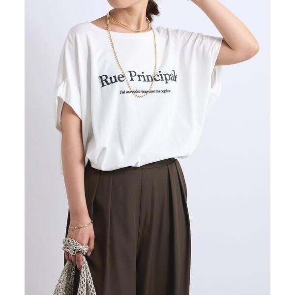 『セール実施中』参考価格：7，700円発売時期：2025年03月コンディション：D（傷・汚れあり）傷や汚れがあるが使用には問題ないアイテム首周り・前身頃：汚れ参考商品名：《綿100％・洗練された雰囲気》シルケットボックス発砲プリントTシャツ...