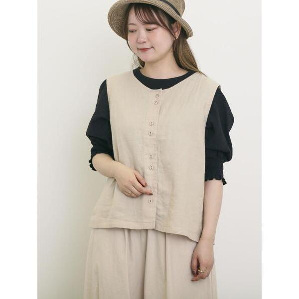 参考価格：6，490円発売時期：2025年04月コンディション：A（使用感なし）数回使用した程度で使用感が感じられないアイテム参考商品名：【Cross×Linen】並びボタンベスト参考品番：2300425-87-11【商品に関する注意事項】...