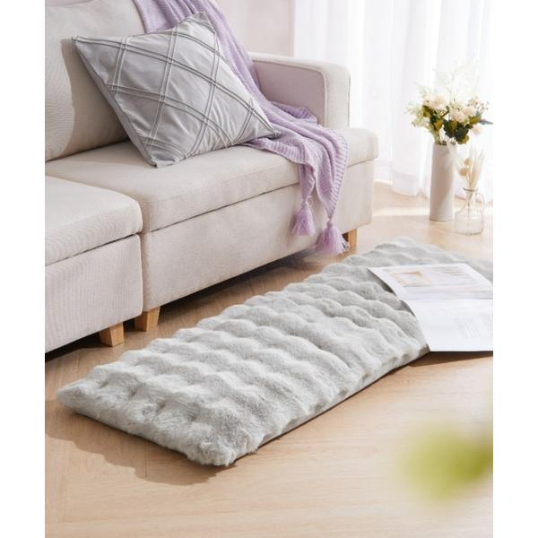 『タイムセール実施中』ZOZO問い合わせ番号:98435004ショップ:BELLUNA PLUS，ベルーナ プラスブランド:iellio，イエリオ商品名:ぽこぽこボリュームファー ロングクッション / ソファーパッド　3人掛け用カテゴリ:イ...