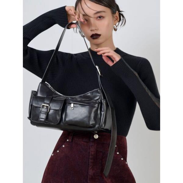 『セール実施中』ZOZO問い合わせ番号:98469100ショップ:MURUA，ムルーアブランド:MURUA，ムルーア商品名:メニーポケットベルトバッグカテゴリ:バッグ>ハンドバッグブランド品番:012551905401素材:表地：合成...