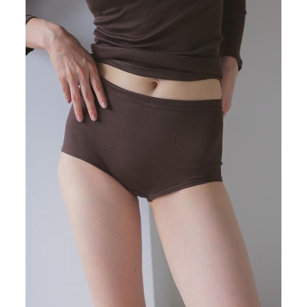 『セール実施中』※このアイテムは返品・交換対象外商品です。ZOZO問い合わせ番号:98573486ショップ:IENA，イエナブランド:EMILY WEEK，エミリーウィーク商品名:シルクテレコリブショーツカテゴリ:アンダーウェア>ショ...