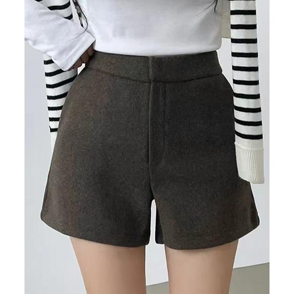 『セール実施中』ZOZO問い合わせ番号:98574742ショップ:300mc，スリーハンドレッドエムシーブランド:FREE STYLISTS，フリー スタイリスト商品名:YUGA_YGMC　　Wool touch shorts　pantsカ...