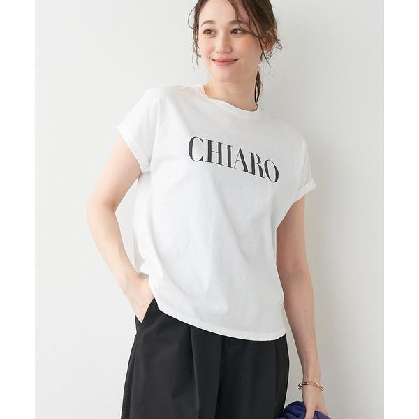 『セール実施中』参考価格：9，900円発売時期：2024年02月コンディション：C（やや使用感あり）使用感があり、やや気になる傷や汚れがあるアイテム首周り・袖口：汚れ参考商品名：’’CHIARO’’ロゴプリントヘムラウンドT-shirt参考...