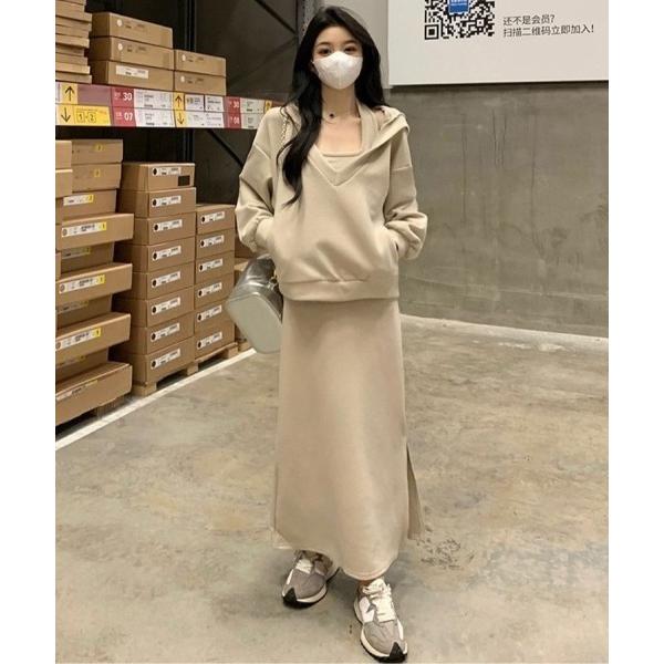 『タイムセール実施中』ZOZO問い合わせ番号:98641374ショップ:Auntie Rosa，アンティローザブランド:LETee，レティー商品名:ホルターネックワンピース＆Vプルオーバーセットアップカテゴリ:ジャケット/アウター>セ...