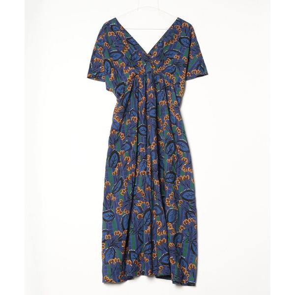 『タイムセール実施中』参考価格：49，500円発売時期：2020年10月コンディション：A（使用感なし）数回使用した程度で使用感が感じられないアイテム参考商品名：HOUSE OF LOTUS / フラワープリント Vネックワンピー参考品番：...
