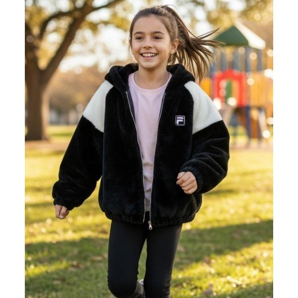 『タイムセール実施中』ZOZO問い合わせ番号:98711320ショップ:OP/RUSTY，オーピー/ラスティーブランド:FILA，フィラ商品名:【FILA/フィラ】キッズボアジャケット｜ふわふわ素材｜ファスナー仕様　フード付きブルゾン　バッ...
